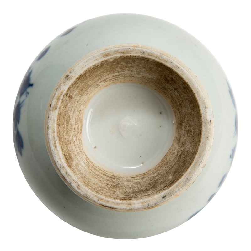 Ancient Chinese inkwell porcelain with gilded bronze lid. - Asta FROM ...